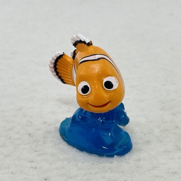 Disney | Toys | Disney Pixar Mattel Nemo Wave Fish Toy Figure Base ...